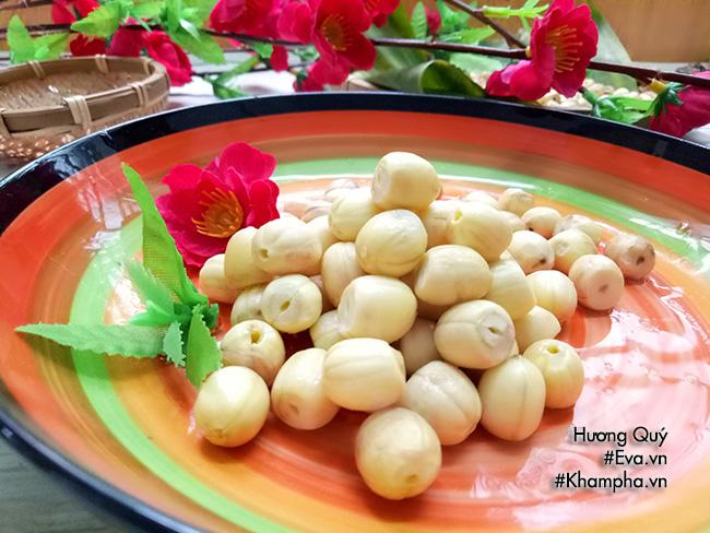 Cách làm mứt hạt sen thơm ngon, ngọt ngào hương vị truyền thống