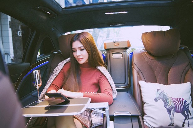 Phương Cherry – nữ giám đốc xinh đẹp và tài giỏi của Le Park mê Hàng Hiệu