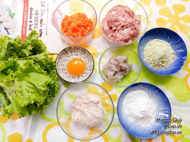 Cách làm món Rong biển cuộn tôm thịt chiên xù lạ mà ngon ngày cuối tuần