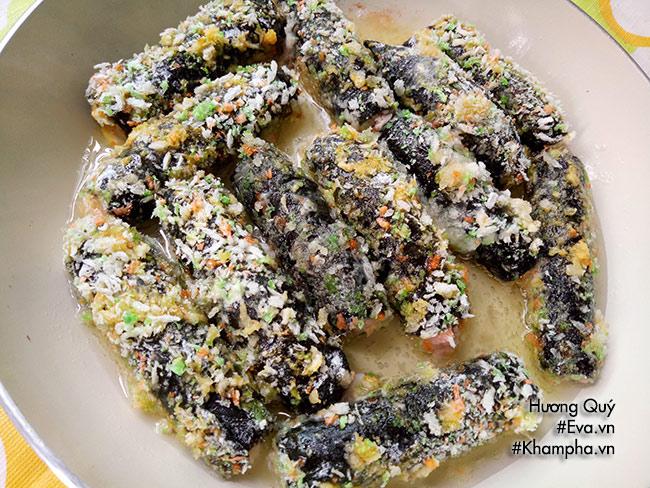 Cách làm món Rong biển cuộn tôm thịt chiên xù lạ mà ngon ngày cuối tuần