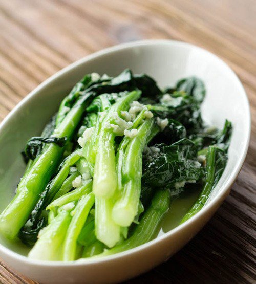 Các món rau xào cực nhanh cho mâm cỗ Tết mướt mắt và chống ngán tuyệt vời