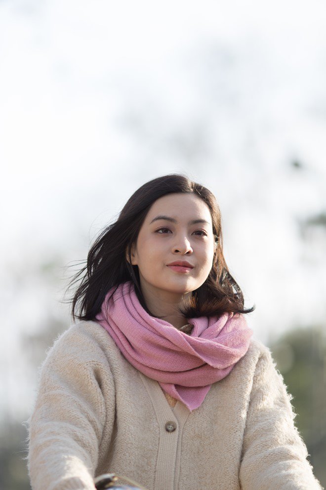 Chờ ngày lời hứa nở hoa: Món quà lễ Tình nhân của ca sĩ Nguyên Hà