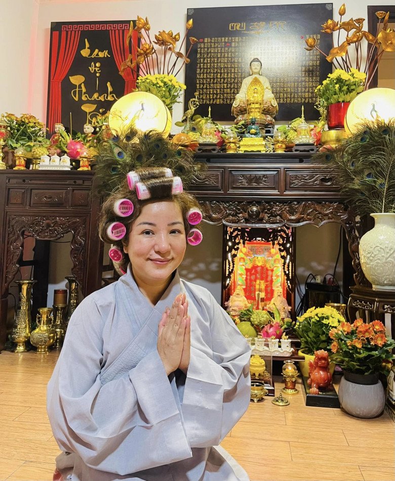 Đăng quang Á hậu không được công nhận, Thúy Nga giờ đọ sắc Jennifer ...