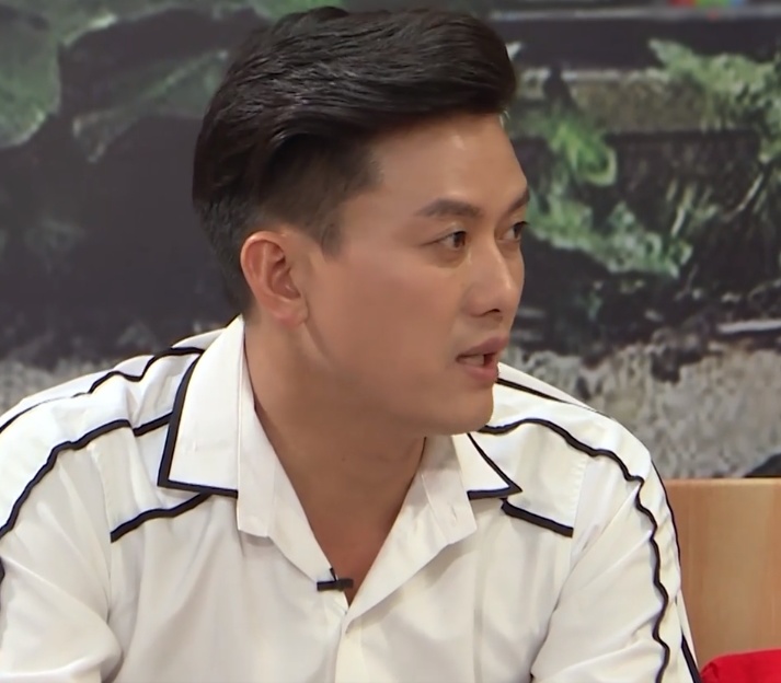 Quách Ngọc Tuyên lấy vợ đáng tuổi cháu, mẹ vợ mắc cỡ bỏ chạy khi chàng ...