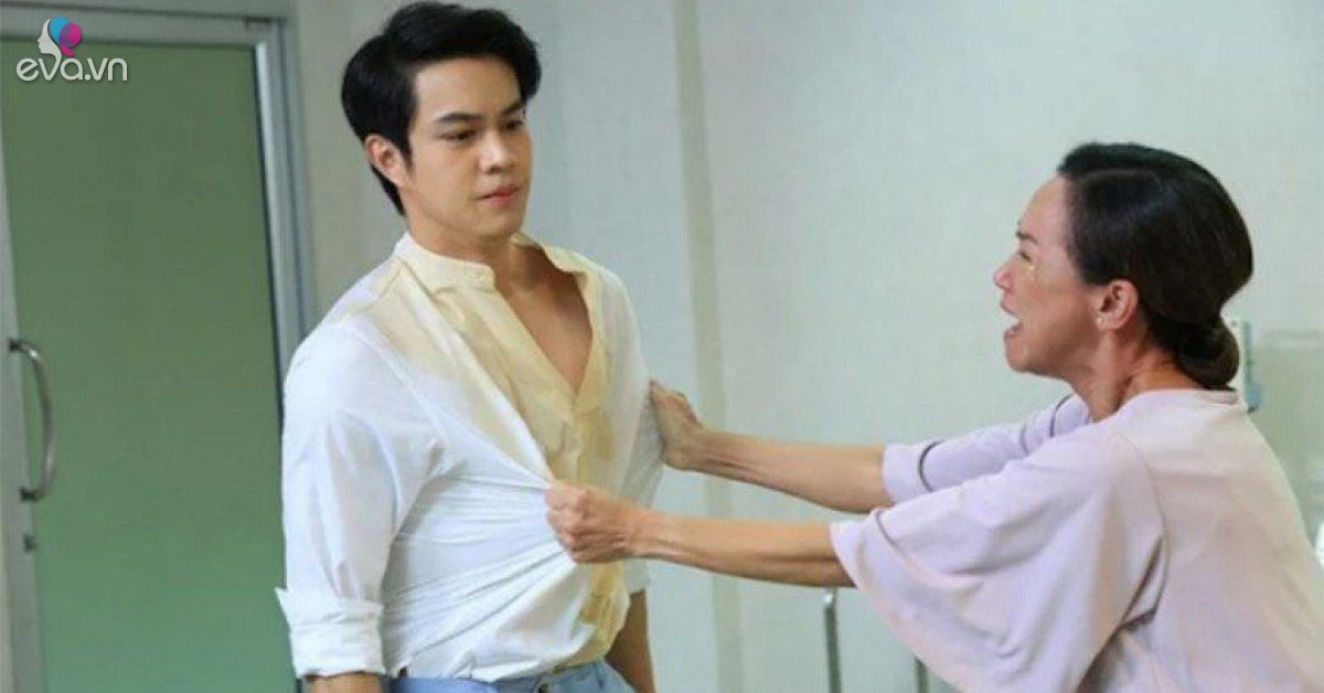 Bắt ly hôn vì con dâu vô sinh, tối đó con trai đưa ra một thứ, tôi nhìn ...