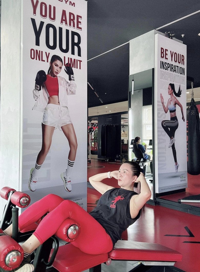 Bà xã Bình Minh khoe ảnh tập thể thao chăm chỉ, một điểm sáng nhan sắc làm vạn người ao ước