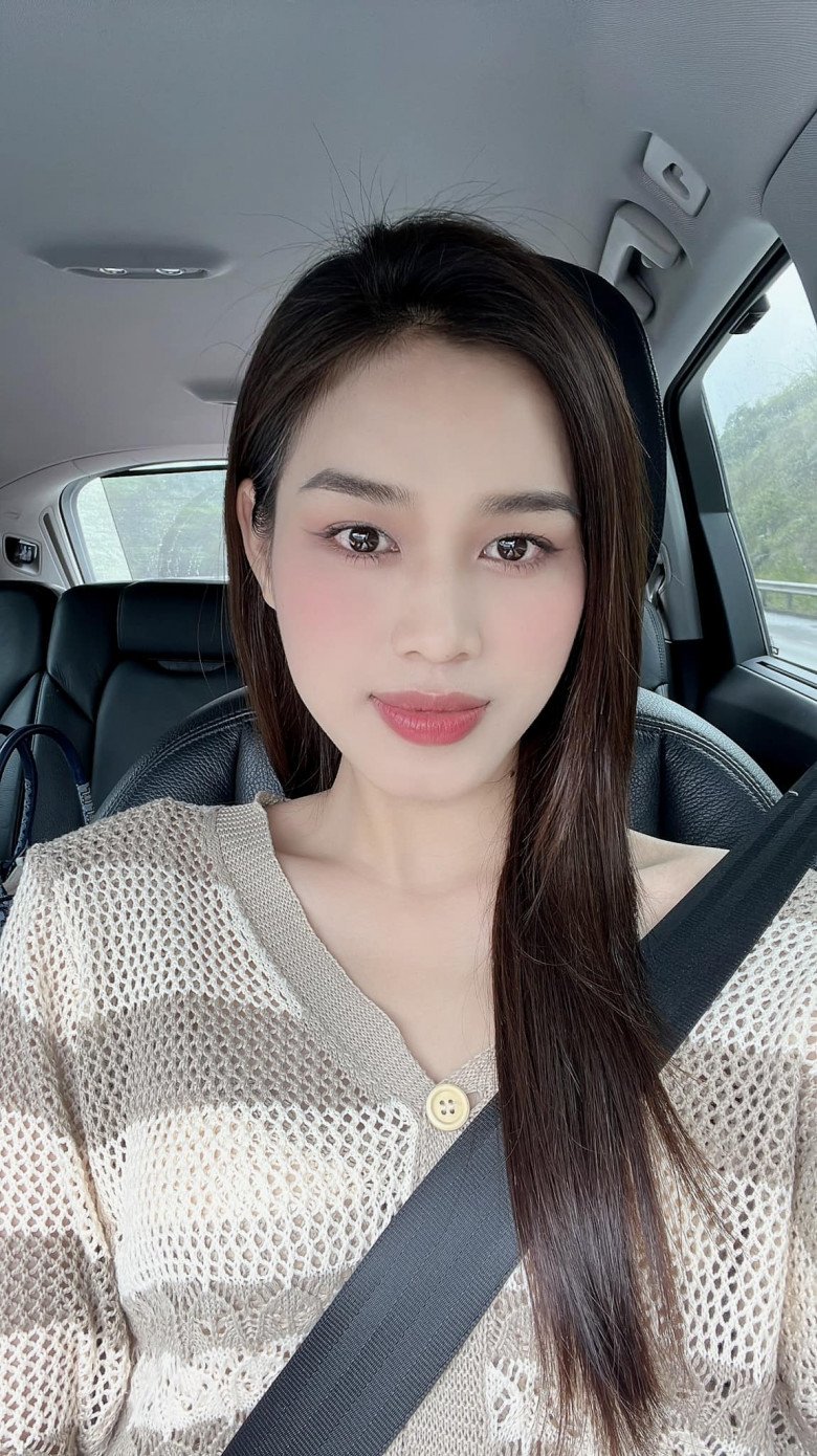 Xuất hiện nữ thần trên bản cao, là cô gái đẹp nhất nhì Thanh Hoá, có mặt mộc không tì vết