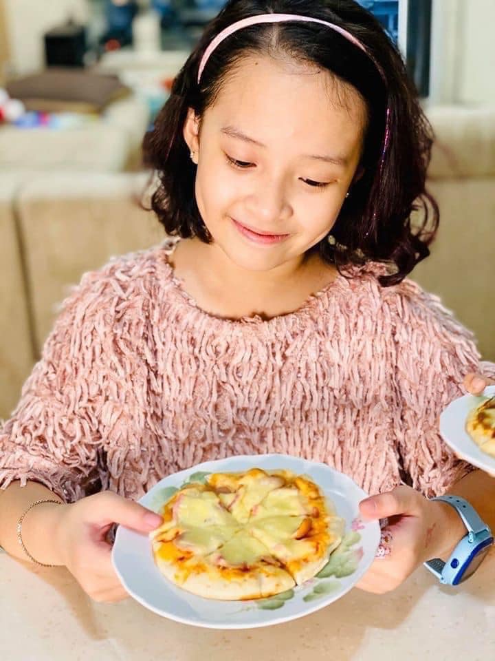 Nhím Bố ơi mình đi đâu thế - con gái Hồng Đăng: Má lúm xinh đẹp, cao ...