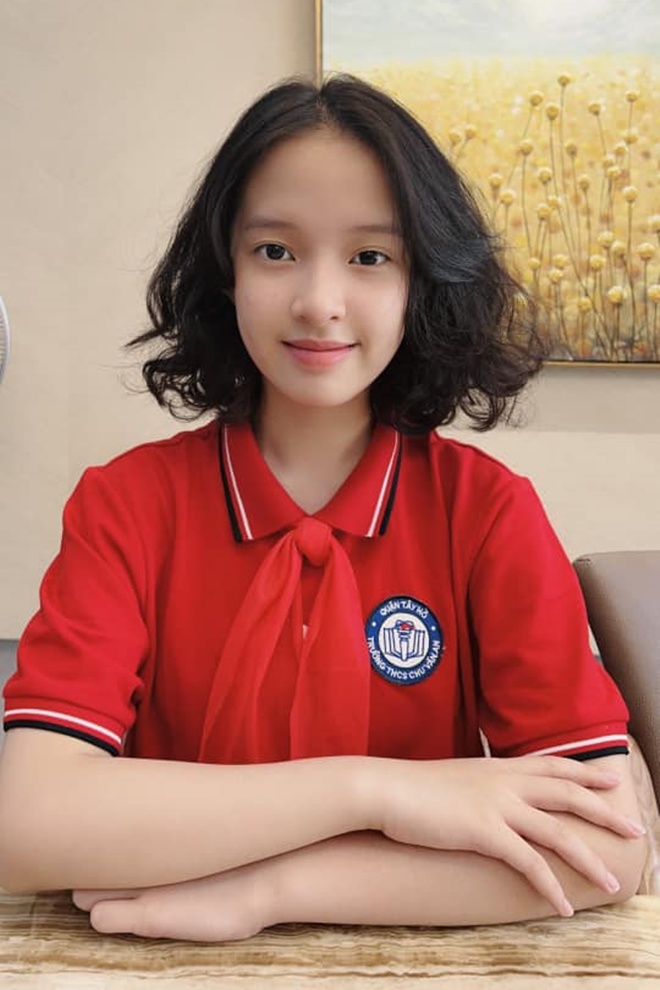 Nhím Bố ơi mình đi đâu thế - con gái Hồng Đăng: Má lúm xinh đẹp, cao hơn mẹ nhưng bị nói như da ...