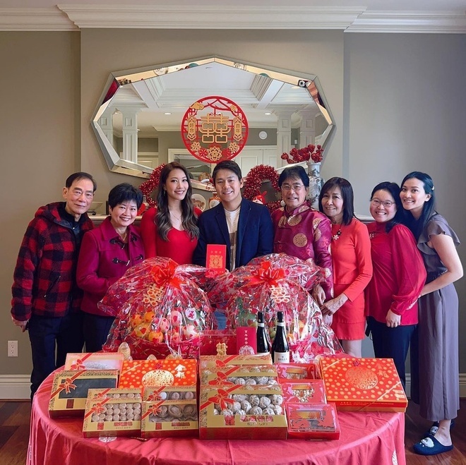 Ngôi sao 24/7: Mới làm nghệ sĩ chưa lâu, con trai nuôi gốc Việt của ...