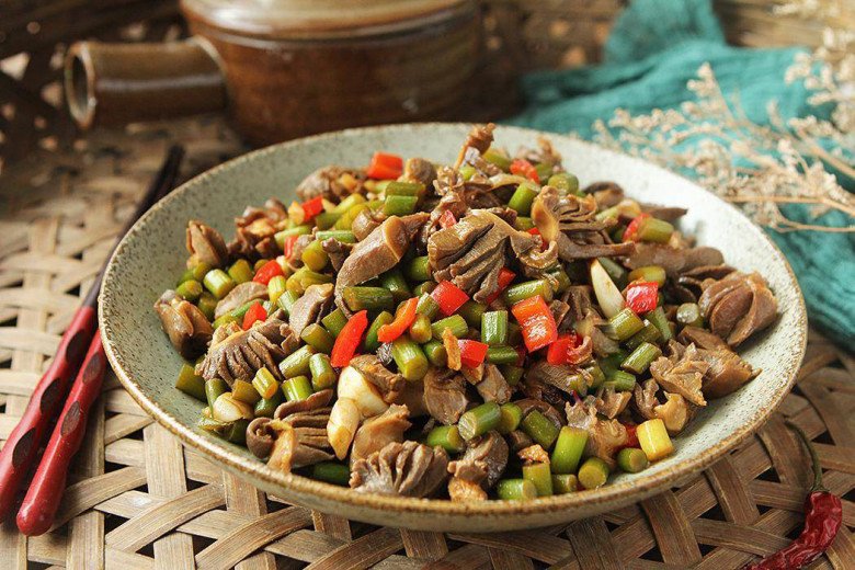 Mề gà xào với loại rau vừa ngon lại chứa kháng sinh tự nhiên, ăn vào ...