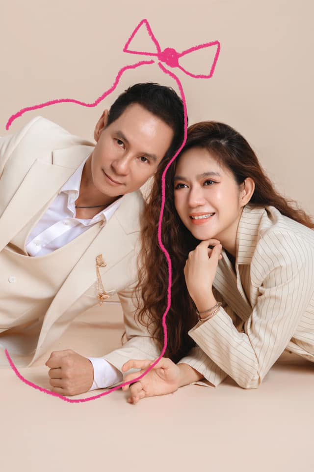 Tiến sĩ làm mẹ của 4 đứa con Lý Hải, tuổi 38 da láng như cà, body không một vết bào mòn của thời ...