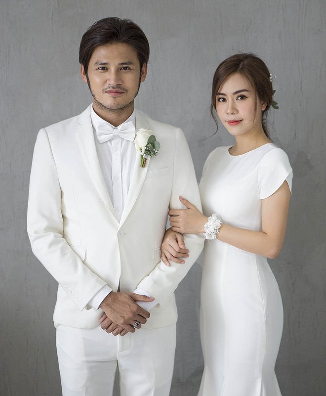 Diễn viên Anh Tài dắt người đẹp Gạo nếp gạo tẻ vào khách sạn khóa cửa ...