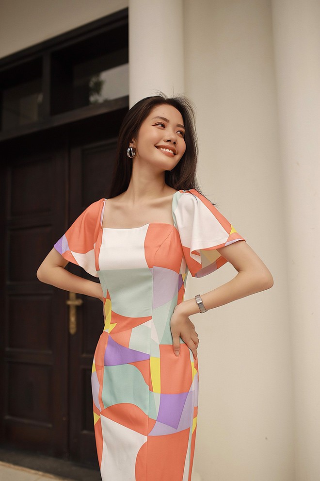 Phương Oanh vô tình mặc đồ chật căng tố vòng 2 tròn ủm, có dáng nuột nà ...