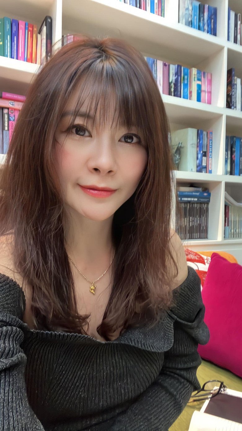 Vợ anh Núi Sóng Ở Đáy Sông: Giấu đời tư cho bí ẩn, quá khứ 39kg mặt mỏng mắt nhỏ giờ khác hẳn