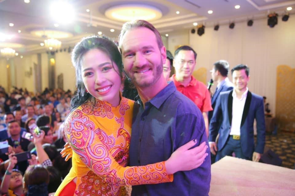 CEO Ruby Group Nguyễn Quế Anh chia sẻ về bữa ăn lành mạnh thuần chay Hafalife