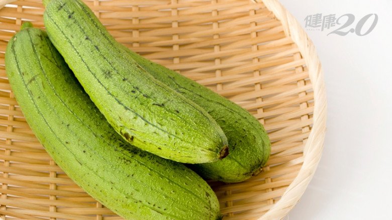 Mướp bị đen và đắng có ăn được không? Nhiều người không biết nên vô ...