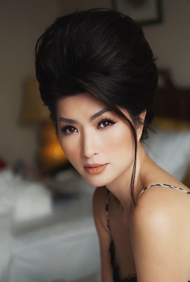 Điều đau đớn nhất cuộc đời Nguyễn Hồng Nhung: Bố mẹ nhận được xấp ảnh ...