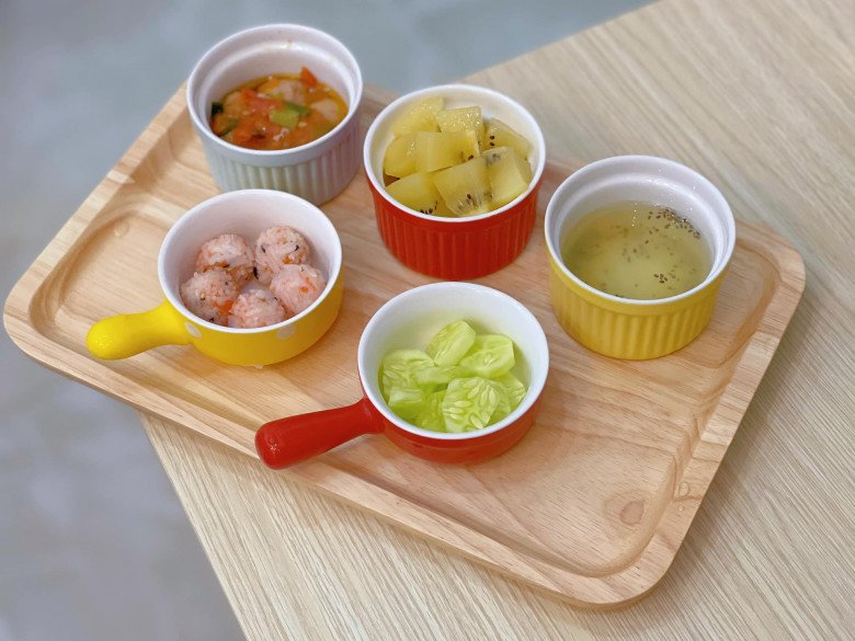 Rời showbiz, Linh Kute lấy chồng giàu, làm mẹ sang chảnh