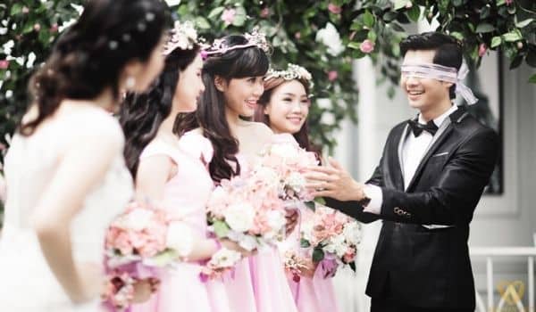 Chú rể khóc thét với những màn thử thách đón dâu trớ trêu từ nhà gái ...