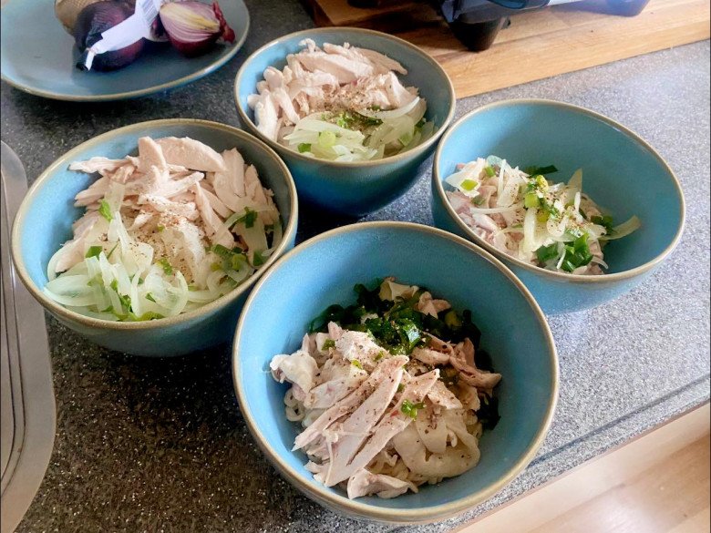 Thu Phượng rớt nước mắt khi tìm được chai nước mắm ở quê chồng, bố ...