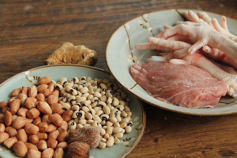 Cả con gà chỉ có 2 cái này lại siêu giàu collagen, đem nấu canh được ...