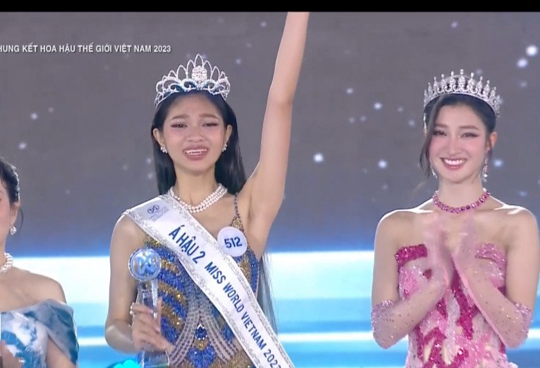 Trực tiếp Chung kết Miss World Vietnam 2023: Tân Hoa hậu gọi tên Huỳnh Trần Ý Nhi, 2 Á hậu tài ...
