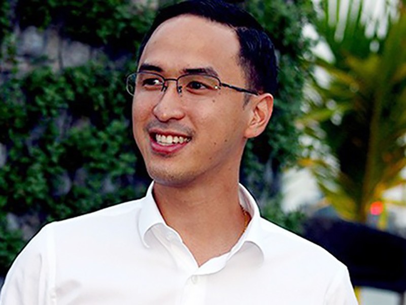 Đại gia Việt nổi tiếng sau khi cưới ngọc nữ: Con trai của gia tộc nghìn ...