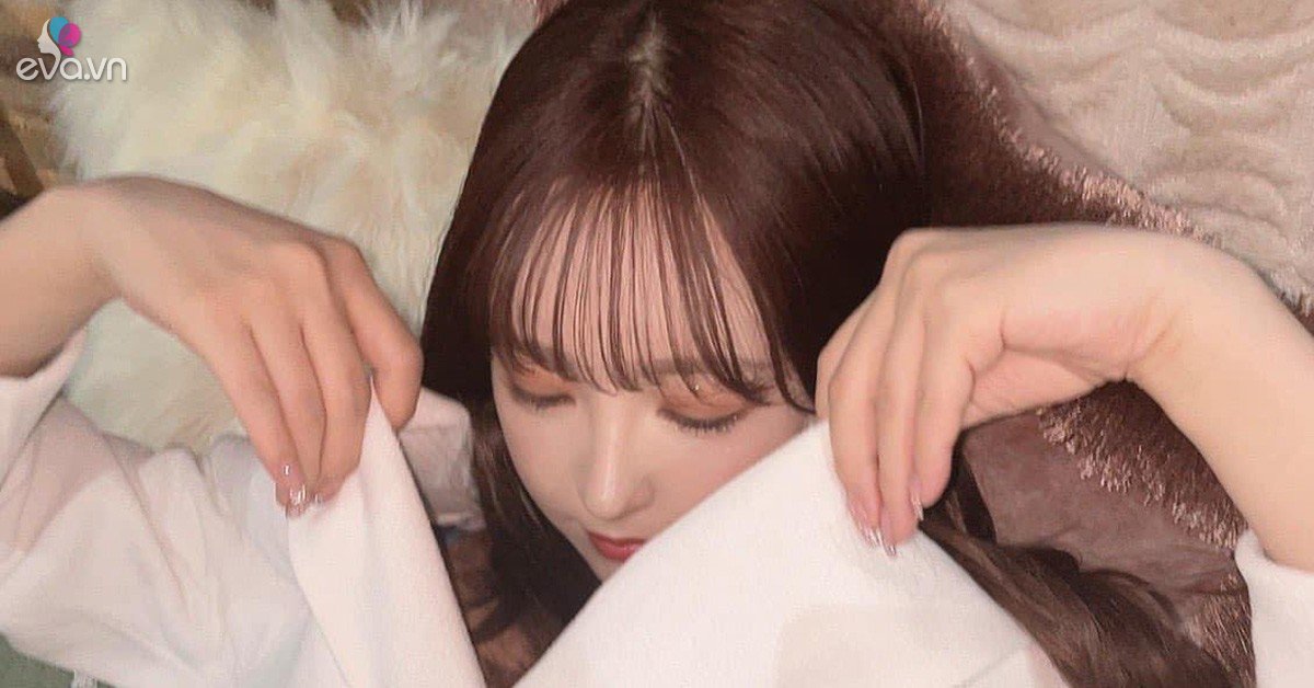 Nhan sắc thiên thần JAV vừa giã từ sự nghiệp, diện váy cưới khóc nức nở vẫn đẹp