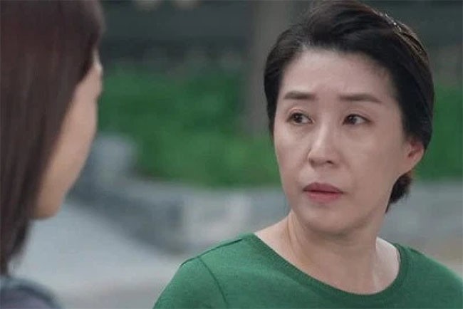 Con trai "thả thính” gái lạ lúc vợ đang mang bầu, mẹ chồng cho tôi 50 triệu kèm yêu cầu bất ngờ