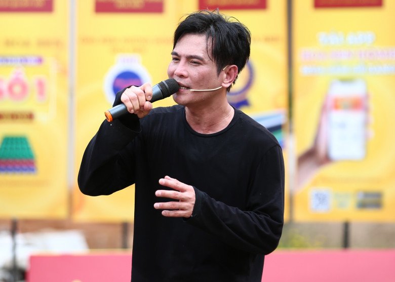 Sống trong biệt phủ 4.000m2 nhưng Lâm Hùng không nhận là người đàn ông thành đạt, bị con trách ...