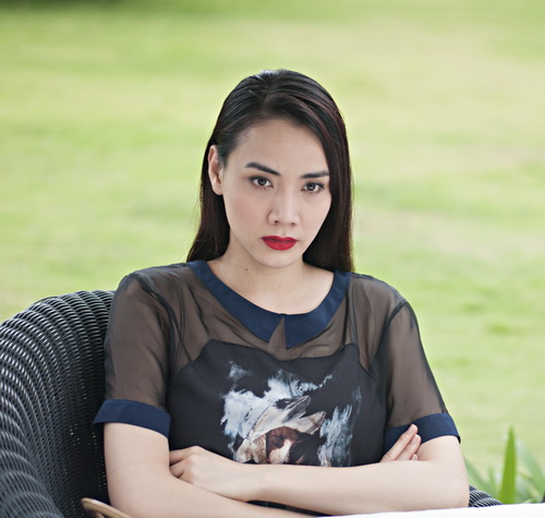 Trang Nhung bụng bầu 4 tháng vẫn chăm chỉ đóng phim