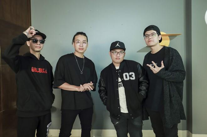 Da LAB từng sợ sẽ là nhóm nhạc 1 hit sau thành công của Một nhà-Ngôi sao