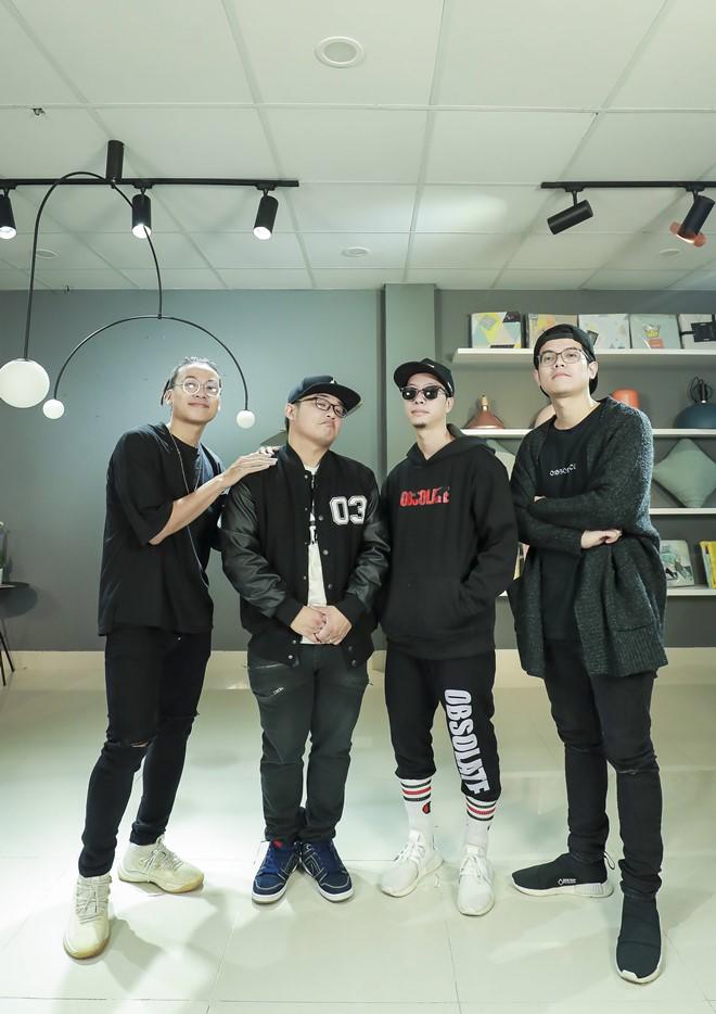 Da LAB từng sợ sẽ là nhóm nhạc 1 hit sau thành công của Một nhà-Ngôi sao