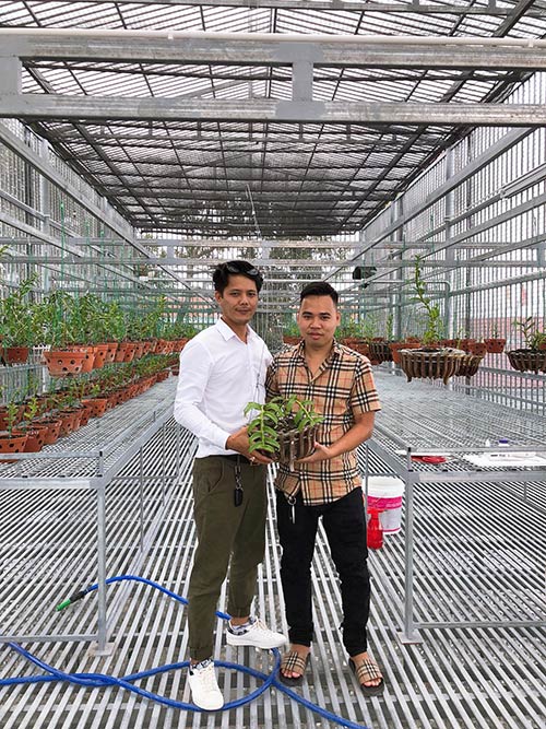 Nam Marboro – ông chủ vườn lan nổi tiếng ở Hà Nam