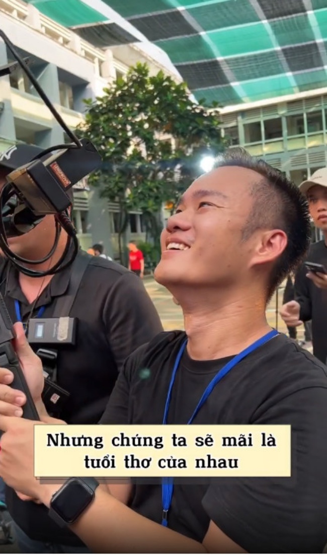 Em họ Quý Ròm Kính Vạn Hoa: Dọa báo công an khi vừa gặp lại anh trai, biết cách nịnh bạn gái cực ...