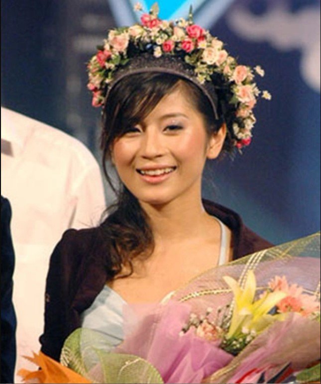 Sau 16 năm đăng quang, Miss Audition Ngọc Anh giờ U35 làm mẹ 2 con, body vẫn hút fan trẻ