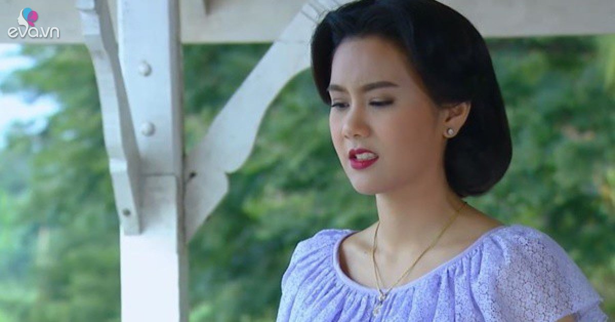 Thấy bố chồng nửa đêm lén lút ngoài vườn, hôm sau ra nhìn mặt đất con dâu khóc nghẹn