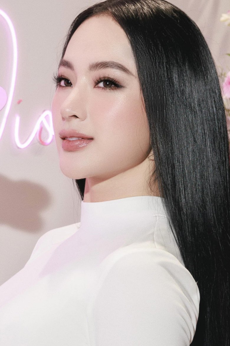 Tưởng Hiền Hồ lên xe hoa, nhưng là Angela Phương Trinh vừa cắt phăng ...