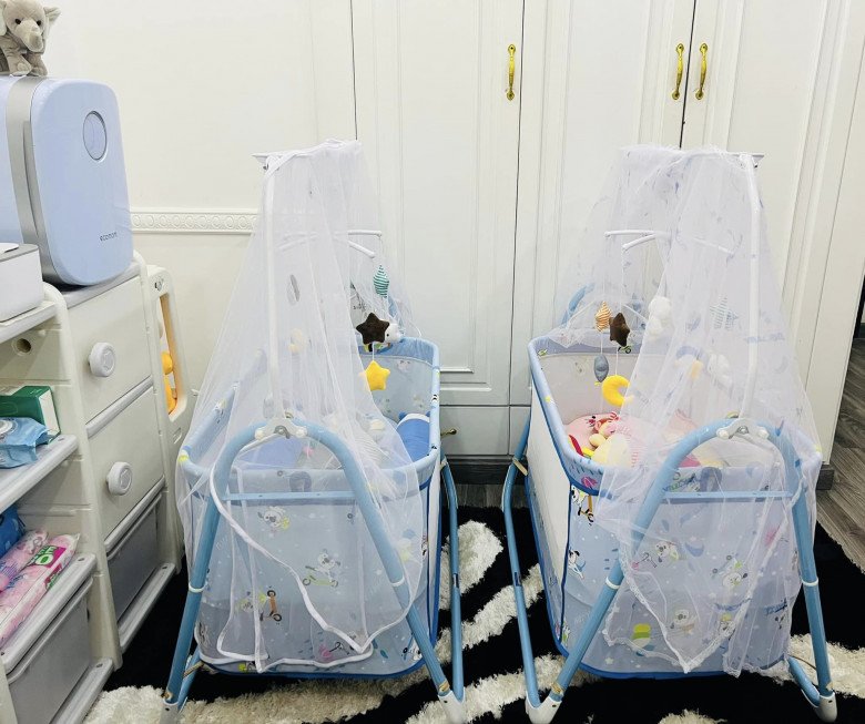 Cặp đồng tính nam Thanh Đoàn - Hà Trí Quang chính thức lên chức, ẵm 2 ...