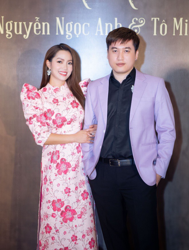 Con gái 3 tuổi của Ngọc Anh - Tô Minh Đức thuộc 6 ca khúc nhạc tình xưa