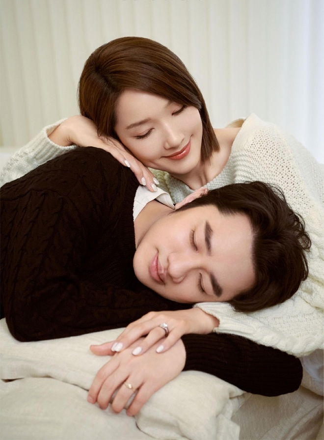 Hoa hậu cao 1m75 quyết lấy "chú lùn” chỉ 1m63, sau 7 năm vợ chồng quyết ...