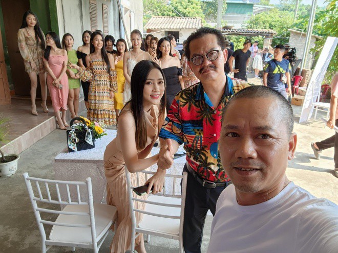 Đạo diễn Bình Trọng nói lý do tiếp tục làm Đại gia chân đất lần thứ 13