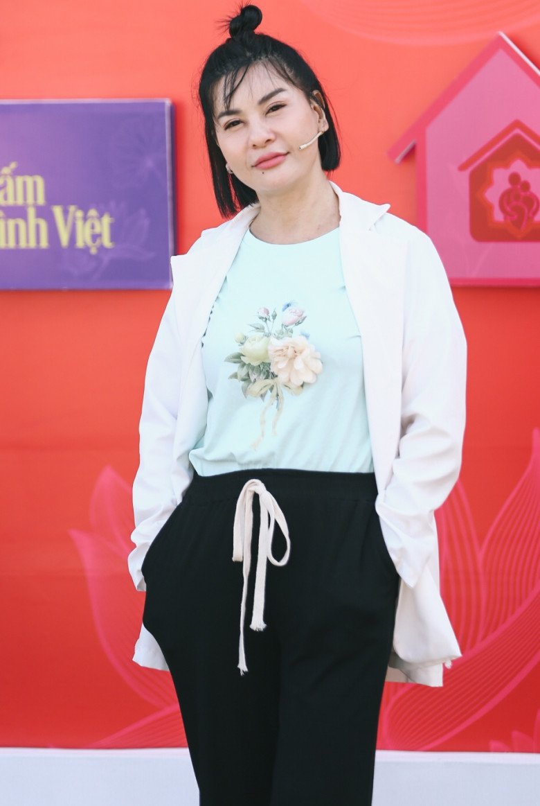 Con trai Thái Hòa trả 10 nghìn đồng để mua 1 ngày bên mẹ, Cát Phượng ...