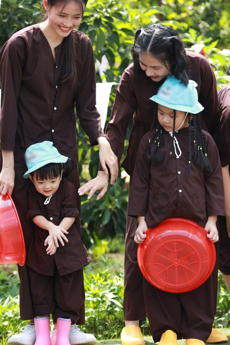 Con gái đầu lòng của Vân Trang: Chị đại không sợ trời không sợ đất ...