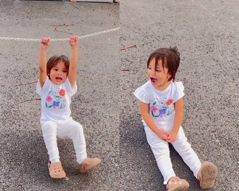 Lisa tóc loe hoe vài cọng nay đã dày dặn, càng lớn càng xinh vẫn bị nói ...