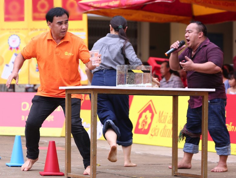 Chàng Hiều Bỗng dưng muốn khóc gặp chấn thương, MC Quyền Linh có hành ...