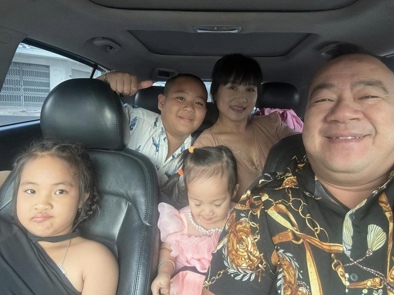 Chẳng màu mè, chàng Hiều Bỗng dưng muốn khóc khoe những bữa cơm quá ...